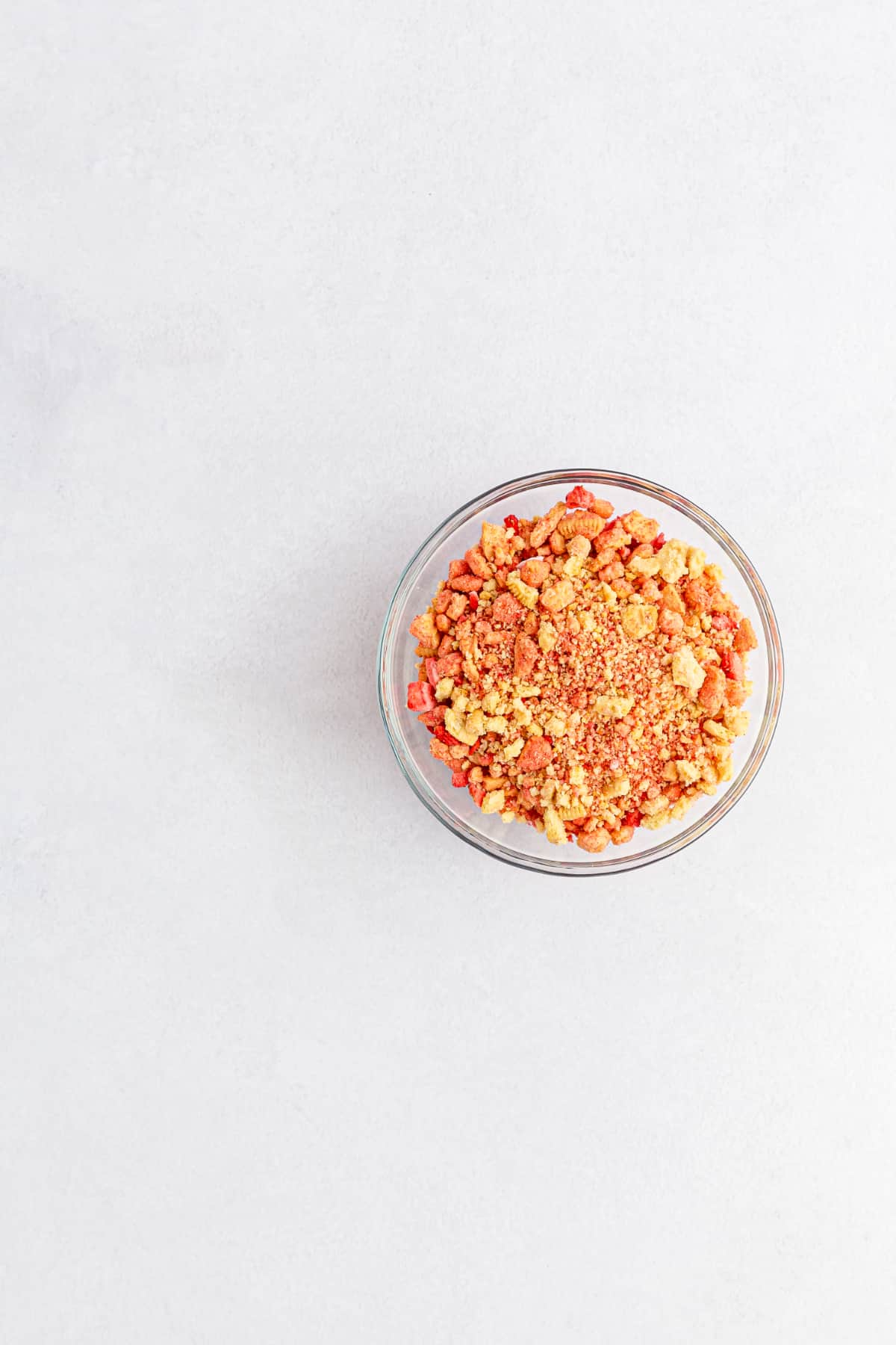 How to Make Strawberry Crunch • FoodnService