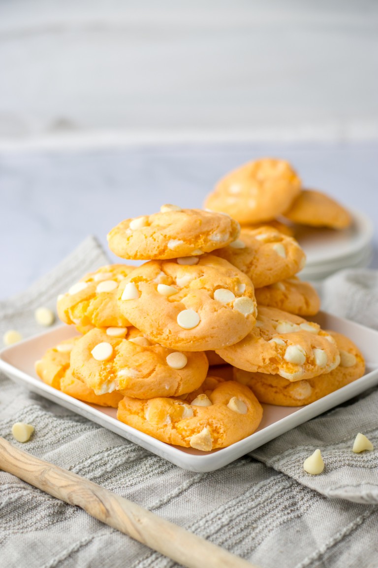 Orange Creamsicle Cookies Recipe • FoodnService