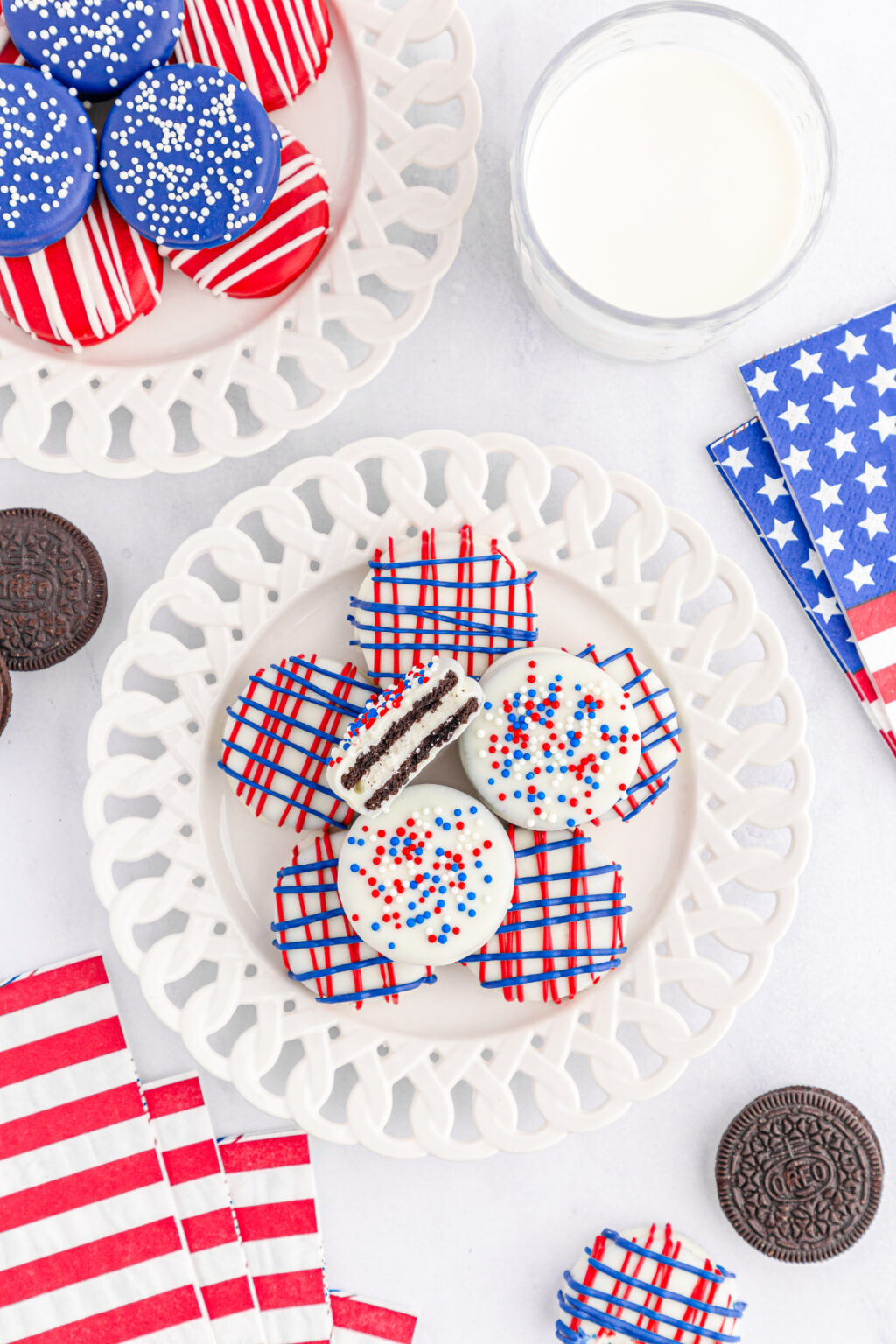 Patriotic Oreo Cookies • FoodnService