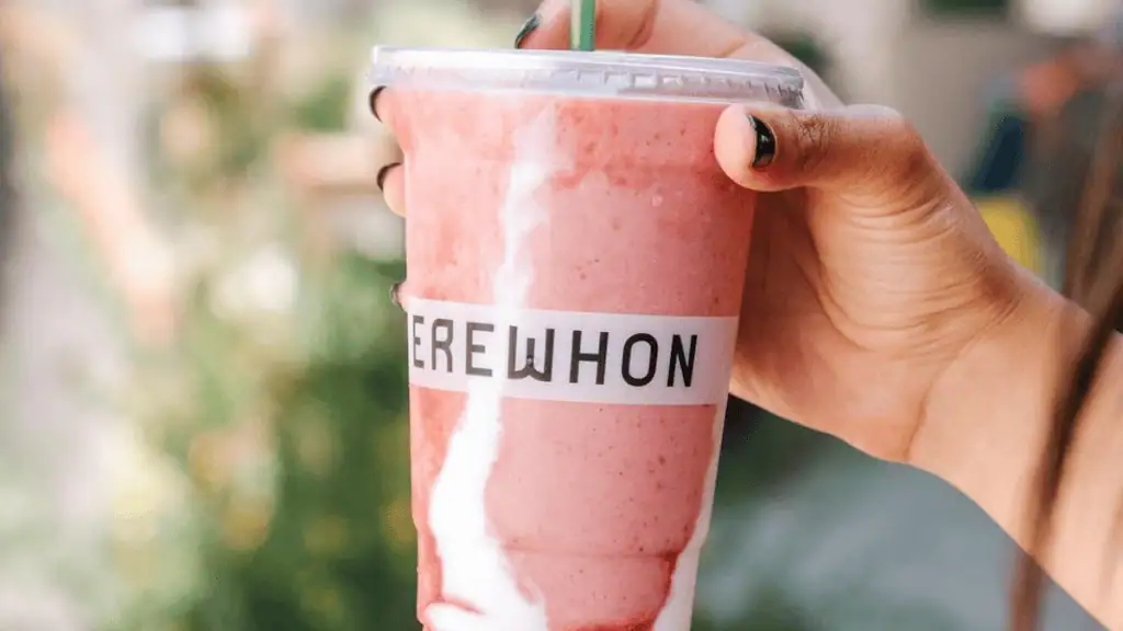 9 Iconic Food Moments With Hailey Bieber That American Youth Went Crazy ...